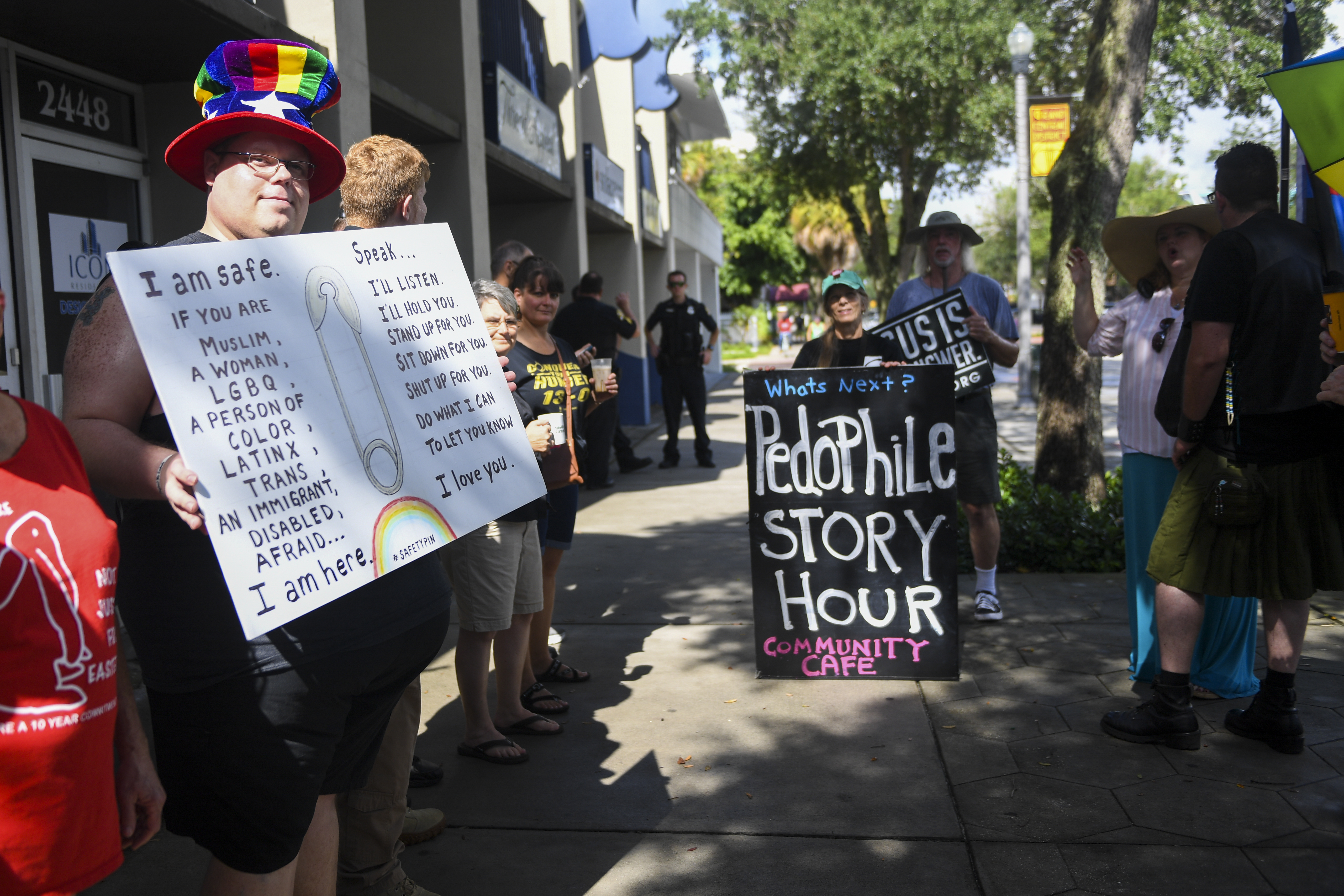 Drag Queen Story Hour in St. Petersburg draws protesters. We went inside.